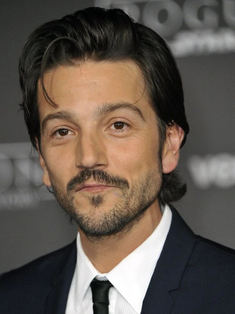 🎂Happy Birthday Diego Luna who plays Cassian Andor🎂 | Fandom