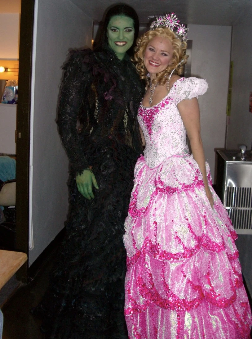 Glinda in pink! | Fandom