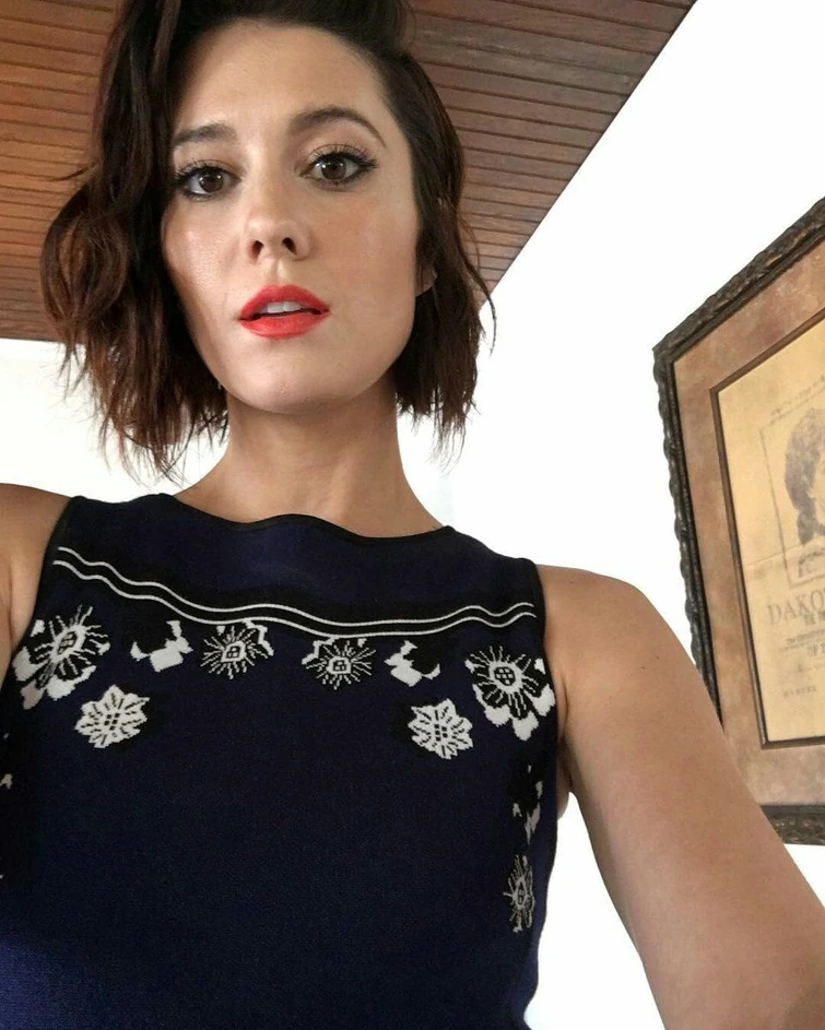 Happy belated b-day to Gwen Grayson a.k.a. Royal Pain herself, Mary ...