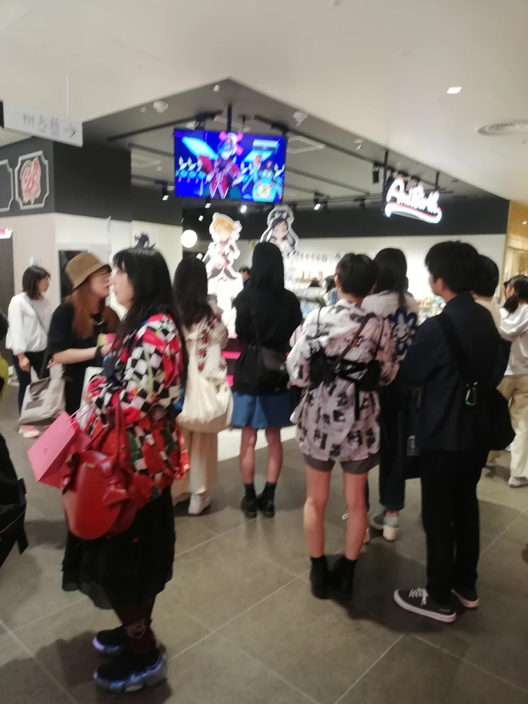 Report of Pretty Store Shibuya and information! | Fandom