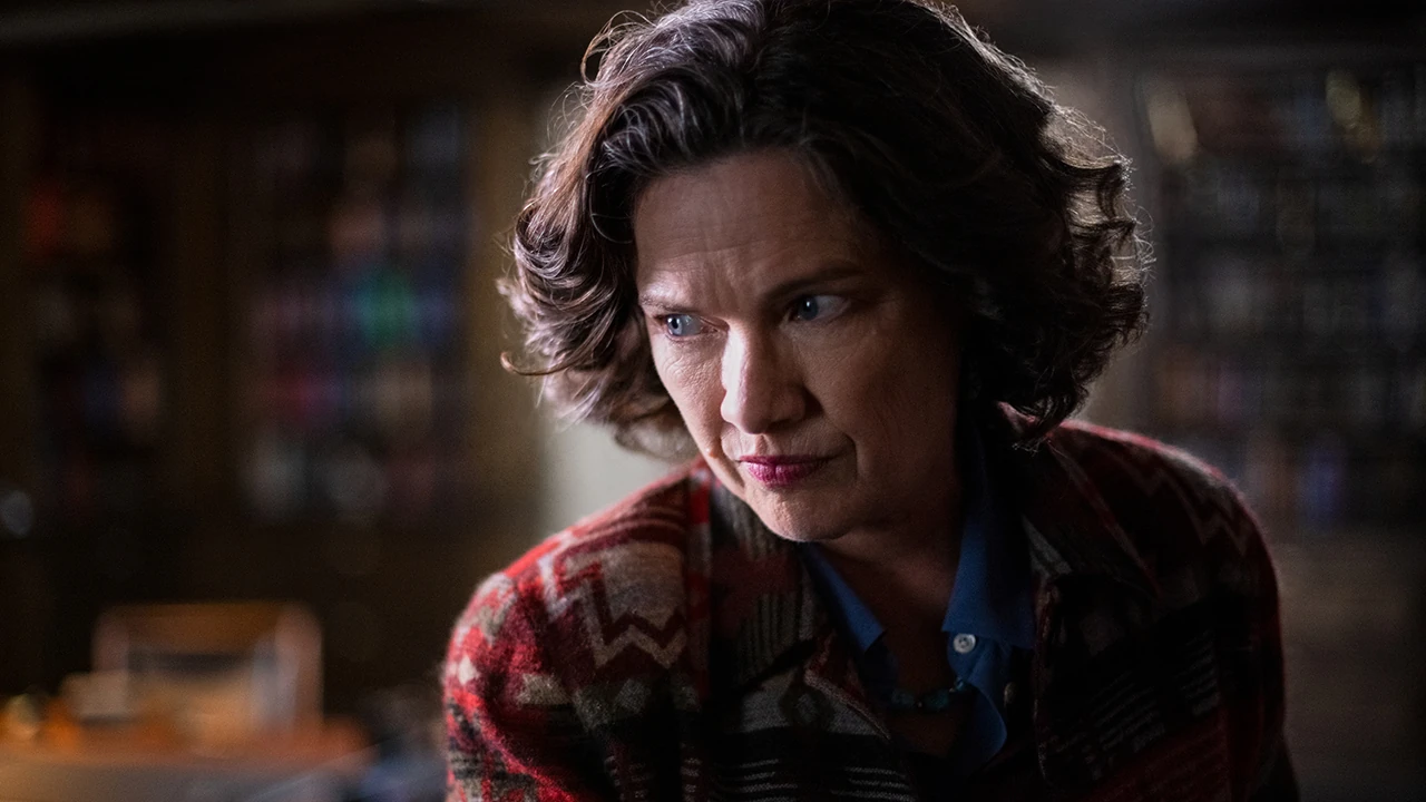 ‘The Midnight Club’ Brings ‘Elm Street’ Star Heather Langenkamp Back to ...