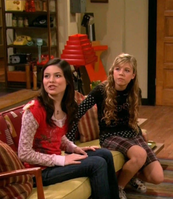 Carlotta and Samantha | A100 Wiki | Fandom