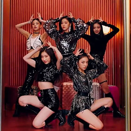 Wiki's Monthly ITZY #1 | Fandom