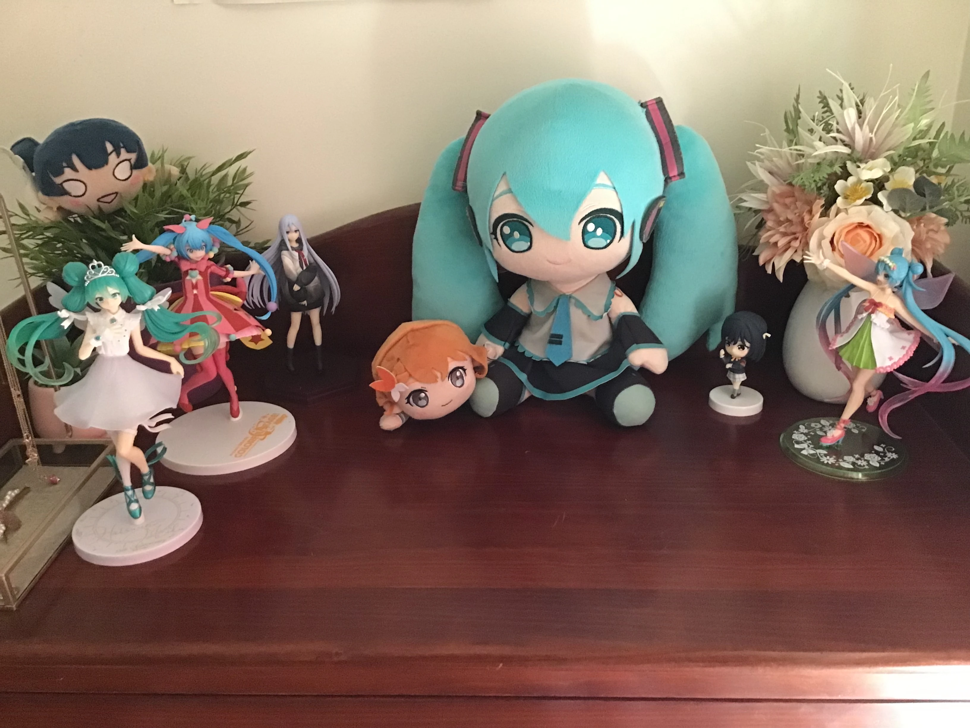 Hello, hello! | Fandom