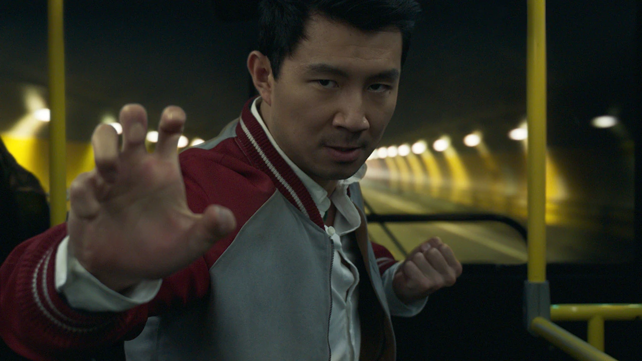 ‘Shang-Chi’ Behind the Scenes Exclusive: Simu Liu’s Intense Fight ...