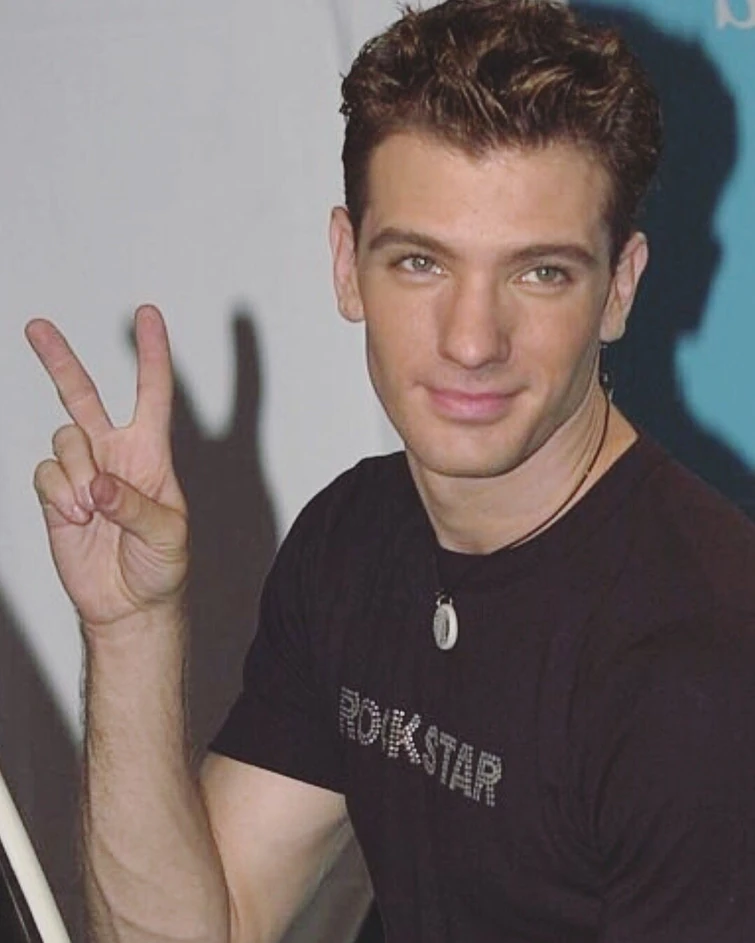 Howdy humans (or whatever you people think you are) | Fandom