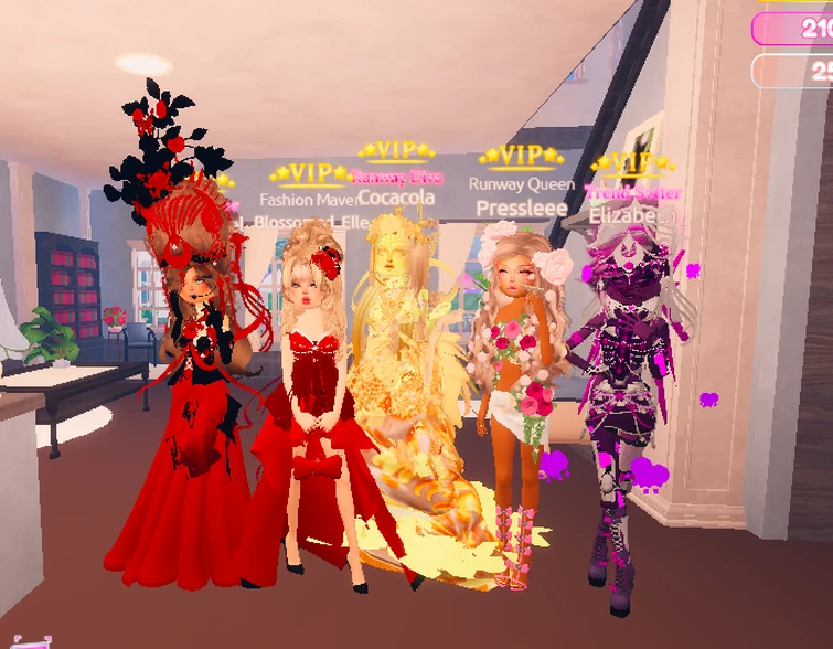 Outfits with fellow Wikians ^^ | Fandom