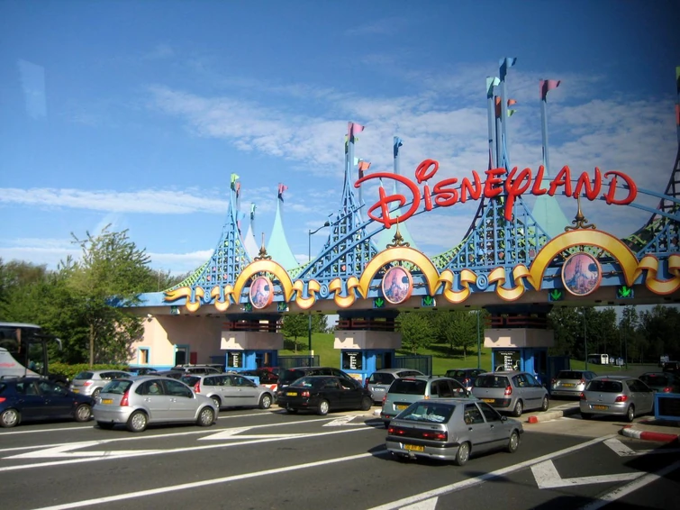 Disneyland in Yekaterinburg Russia | Fandom