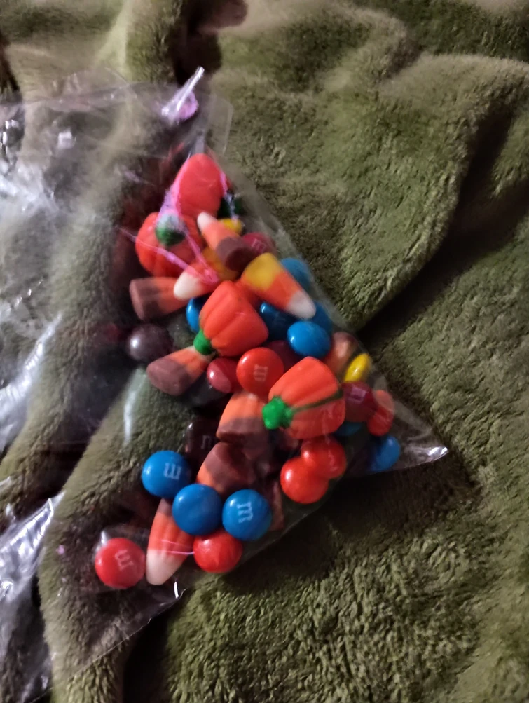 I got more candy! | Fandom