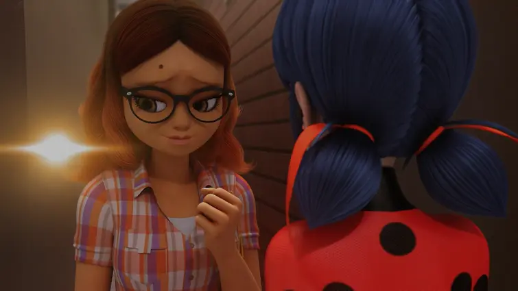 What could have happened if Alya hadn't returned the Fox Miraculous to Ladybug in "Strikeback ...
