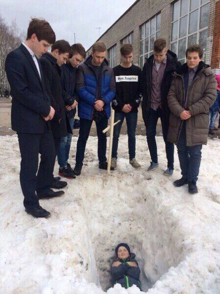 give me random images to insert wiki users into | Fandom