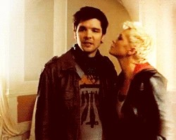 Every socially awkward dino nerd needs an asskicking lizard mom to ...