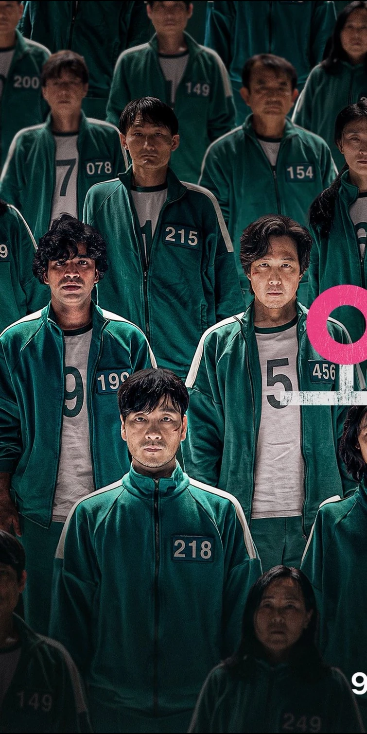 I noticed this error in the squid game picture of some of the players ...