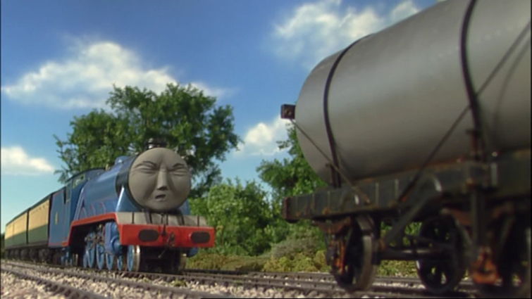 Calling All Engines/Respect for Gordon Crash Comparisons: Production Edition | Fandom