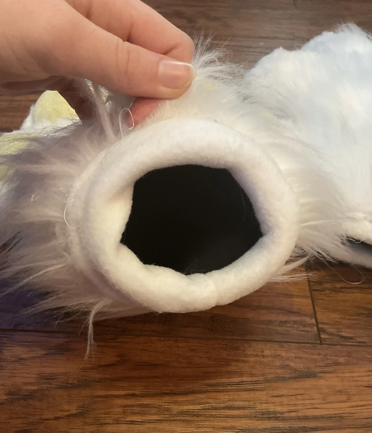 I FINISHED MY FIRST PAIR OF FURSUIT PAWS | Fandom