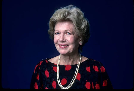 Isabelle Dwyer | ABC Daytime Wiki | Fandom