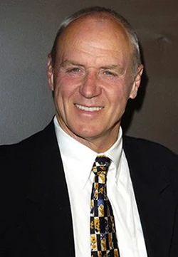 Alan Dale | Once Upon a Time Wiki | Fandom