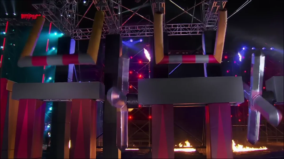 Swing Blades | Wipeout Wiki | Fandom