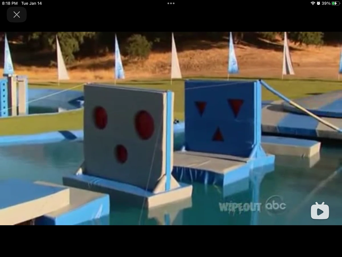 Wall Squeeze | Wipeout Wiki | Fandom