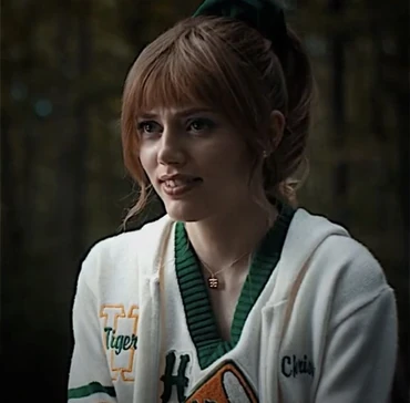 Better Character?? + reason why you chose them! | Fandom