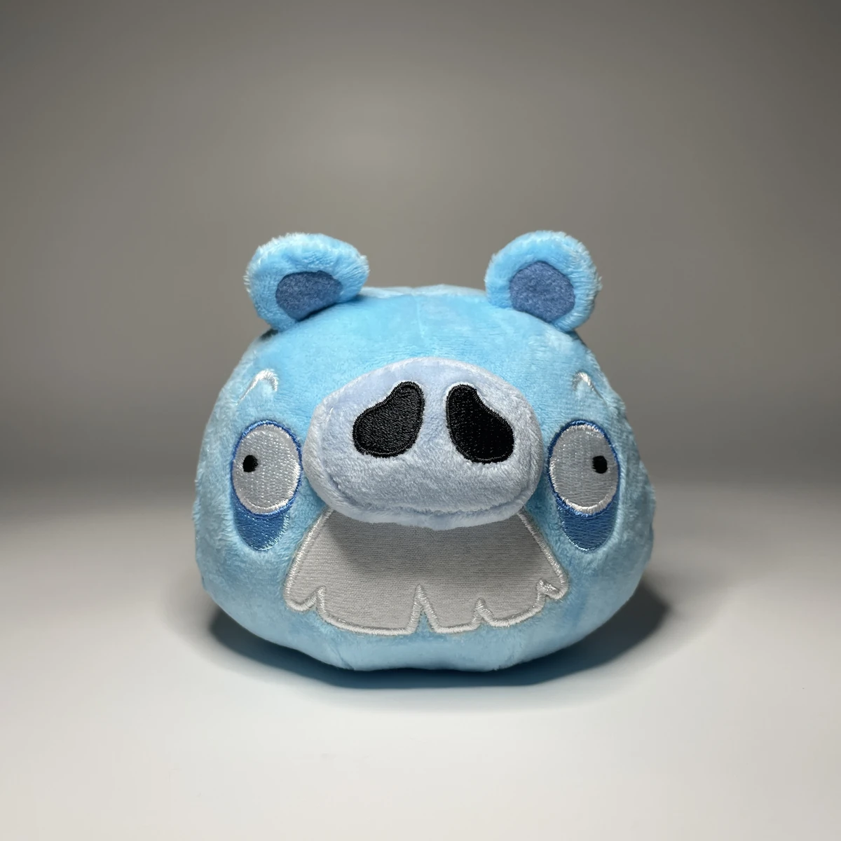 Frozen Foreman Pig (Commonwealth Toys) | Angry Birds Plush Wiki | Fandom