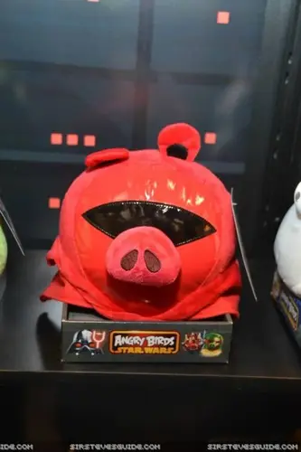 Royal Guard Pig (Commonwealth Toys) | Angry Birds Plush Wiki | Fandom