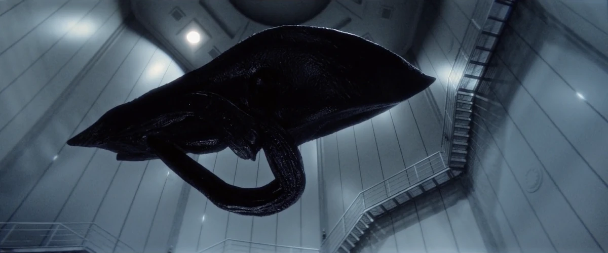 Body Squeezers' spaceship | Actionpedia | Fandom