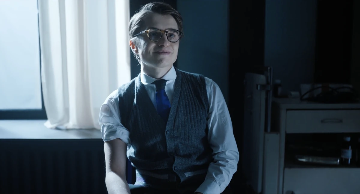 Rowan Laslow/Gallery | Actionpedia | Fandom