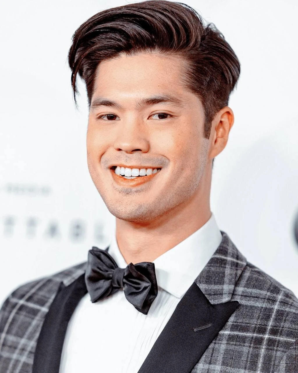 Ross Butler | Wiki ActorsWiki | Fandom