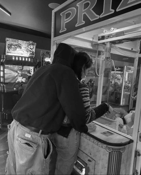 Gillow | Addictedseries Wikia | Fandom