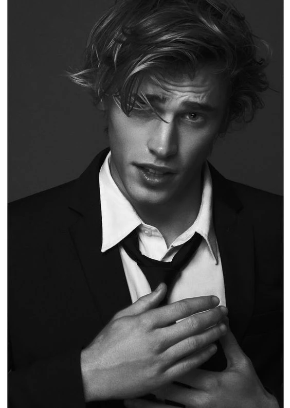 Leo Valavanis | Addictedseries Wikia | Fandom