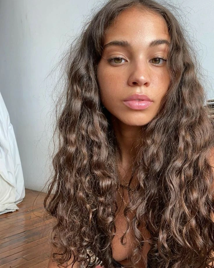 Roxanne Ruiz | Addictedseries Wikia | Fandom