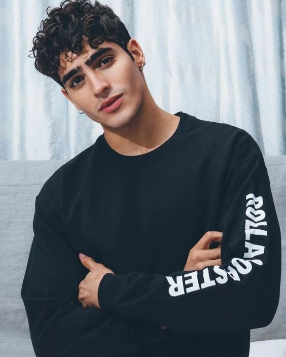 Quinn Oliveira | Addictedseries Wikia | Fandom