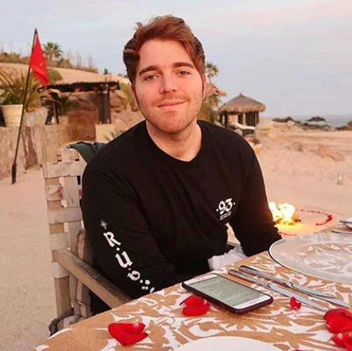 Best YouTuber | Addison's Year-End Awards Wiki | Fandom