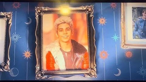 Descendants: The Rise of Red - CARLOS SCENE ⚠️ SPOILER⚠️ | Fandom
