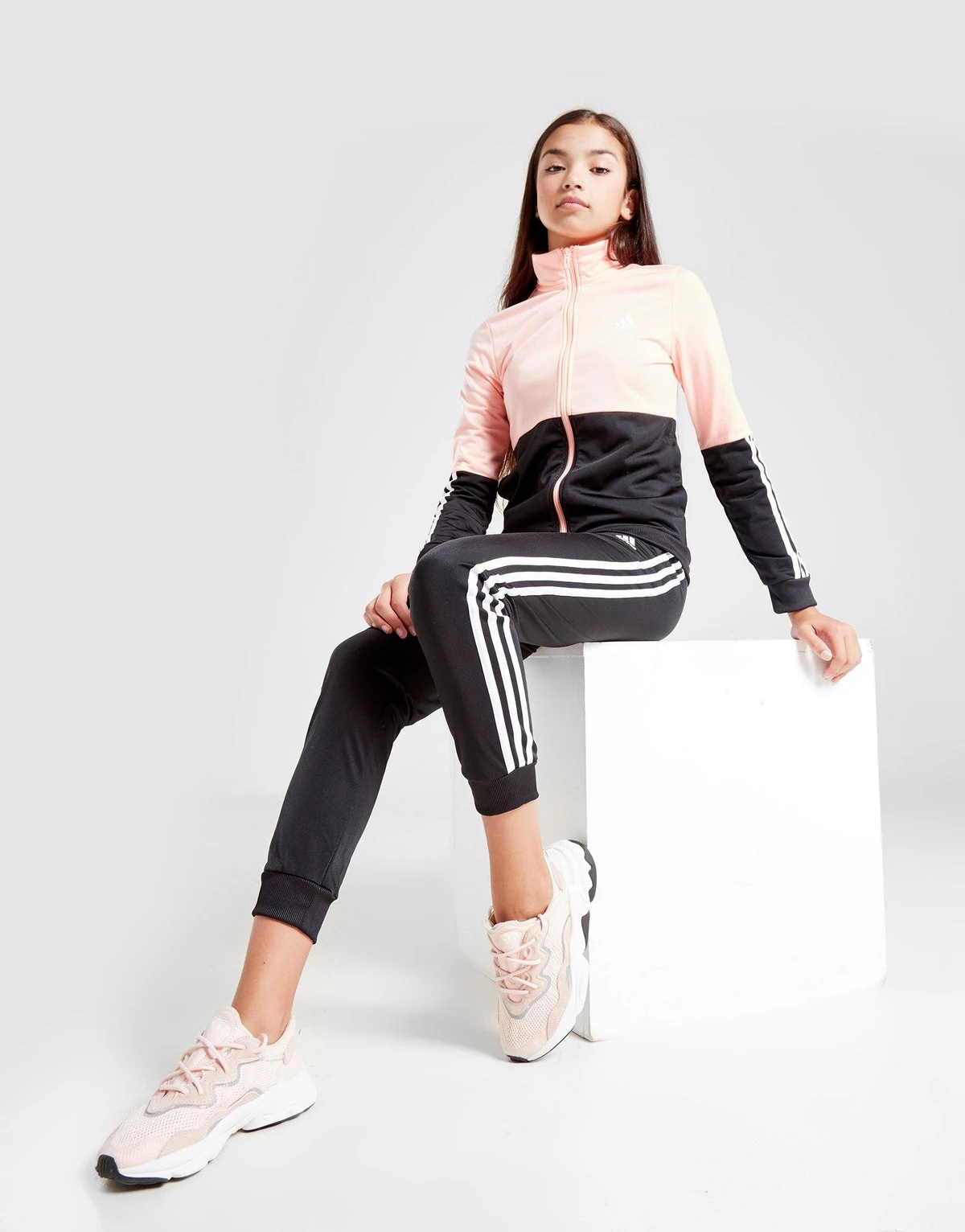 Adidas Girls Collection (BA.90)/gallery | Adidas Wiki | Fandom