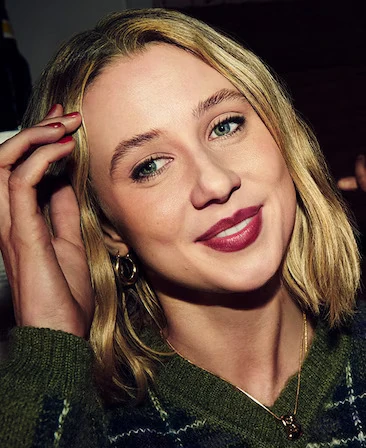 Billie | Adults Wiki | Fandom