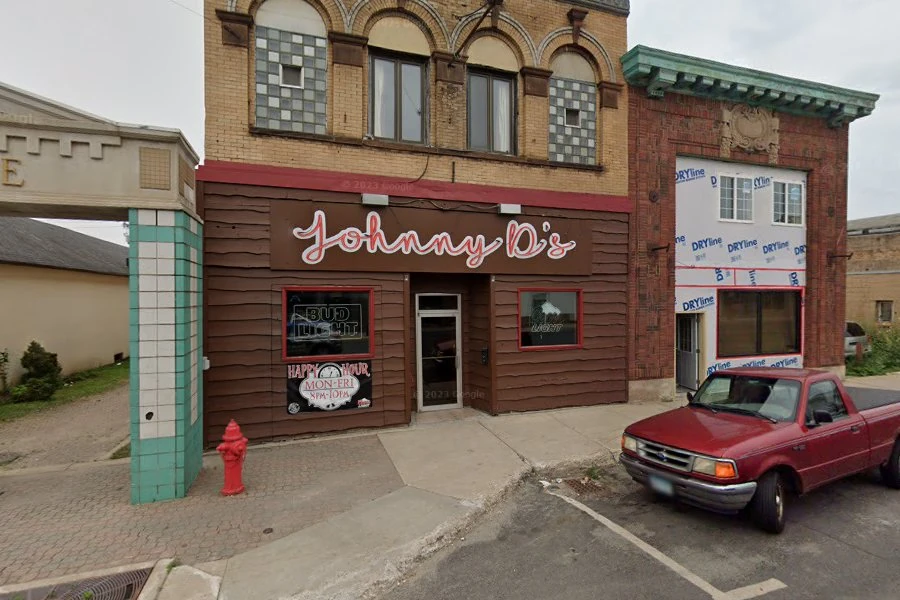 Johnny D has his own bar now | Fandom