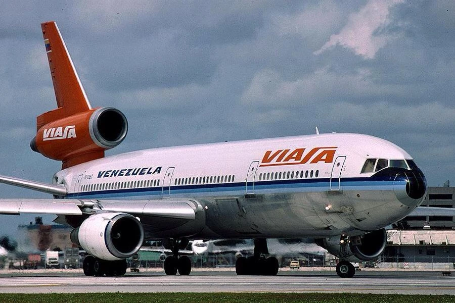 Douglas DC-10 | Aeroplane Wiki | Fandom