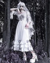 White Goth | Aesthetics Wiki | Fandom
