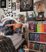 Cluttercore | Aesthetics Wiki | Fandom