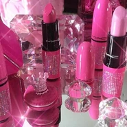 Bimbocore | Aesthetics Wiki | Fandom