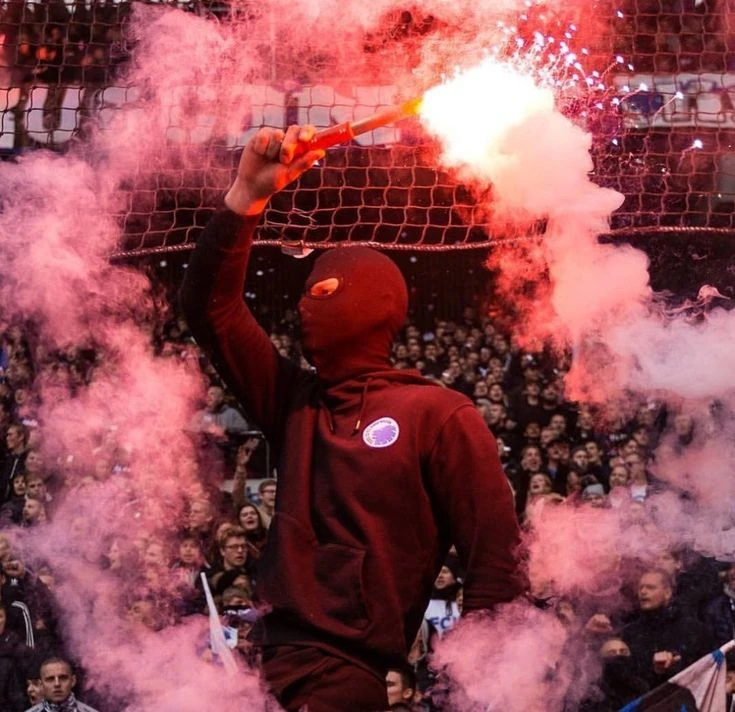 Ultras | Aesthetics Wiki | Fandom