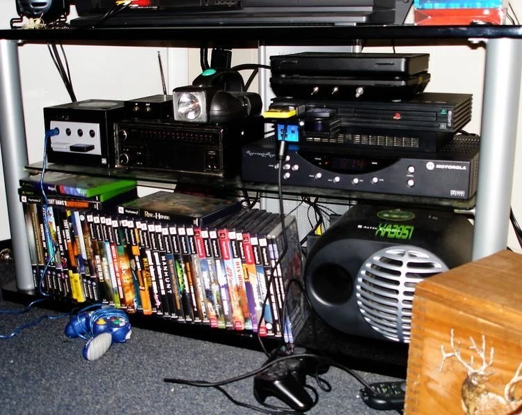 Olderbrothercore | Aesthetics Wiki | Fandom