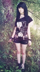 Emo | Aesthetics Wiki | Fandom