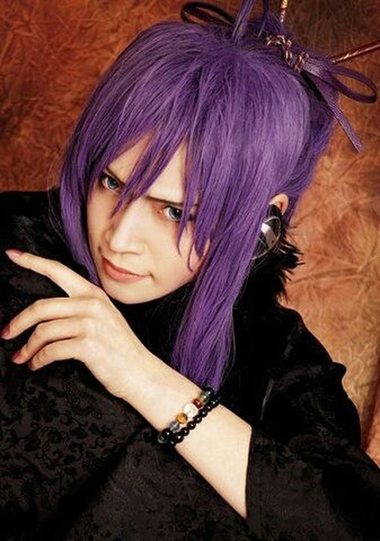 gaku cosplay frum his voice provider!!! (gackt :3) | Fandom