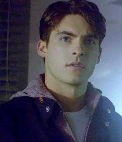 Danny Giles (Eventide) | Afictionado Atheneum Wiki | Fandom