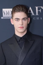 Hero Fiennes Tiffin | After Wiki | Fandom
