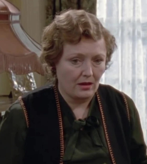 Mrs Hubbard | Agatha Christie Wiki | Fandom