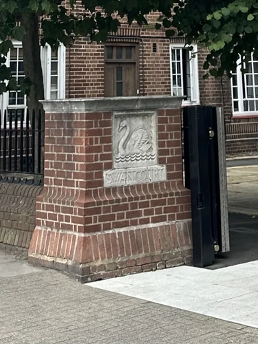 48 Swan Court | Agatha Christie Wiki | Fandom